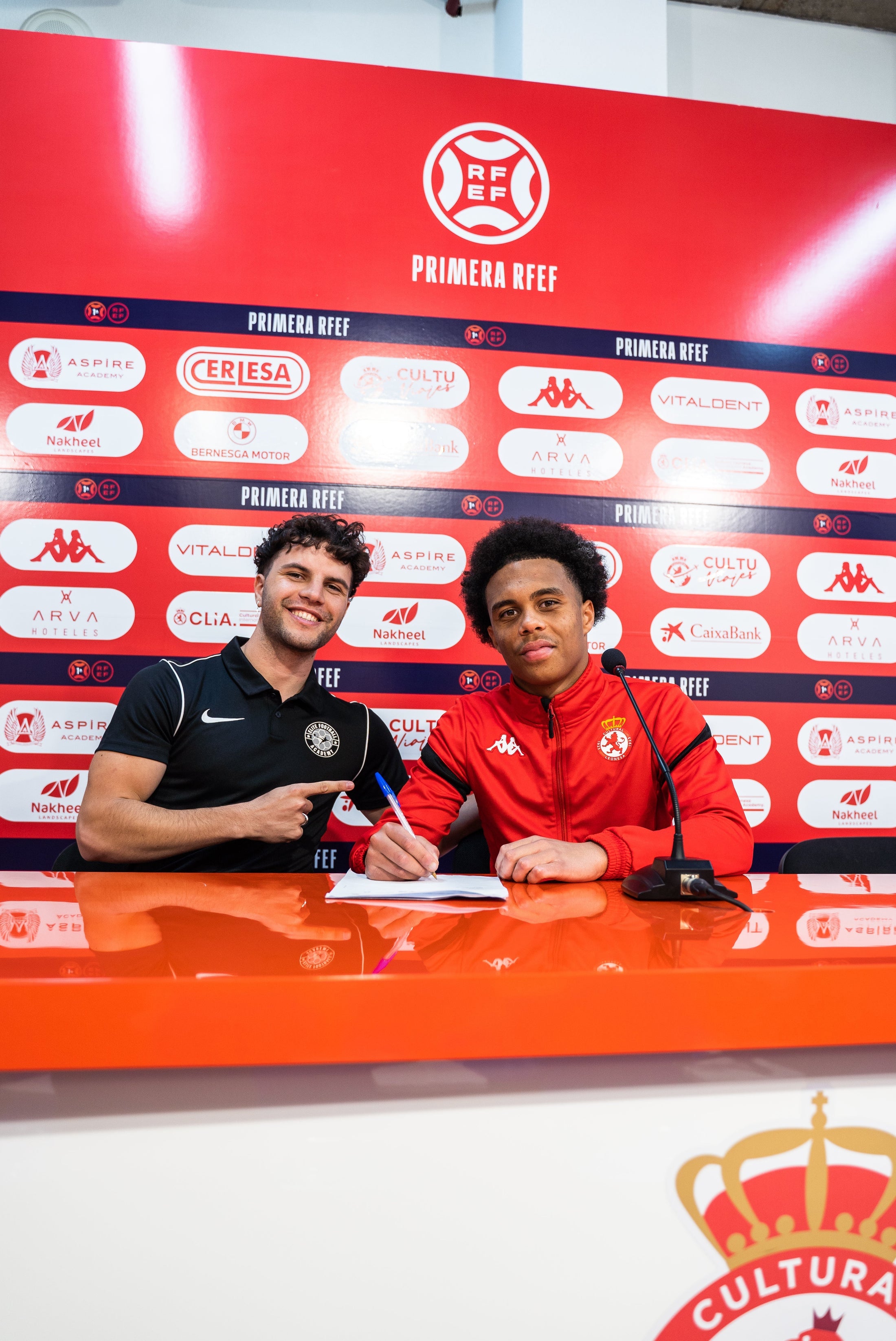 Leon Ang Signs with Cultural y Deportiva Leonesa U19 – ELITE FOOTBALL